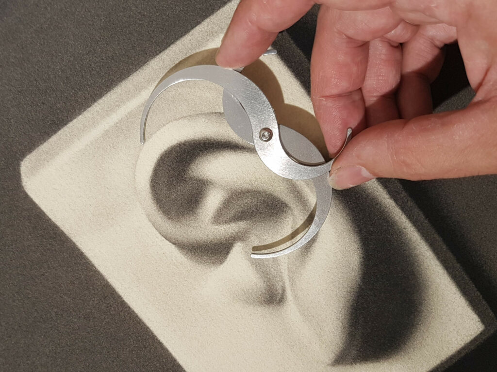 Medium and Circular Caliper Set – Golden Mean Calipers