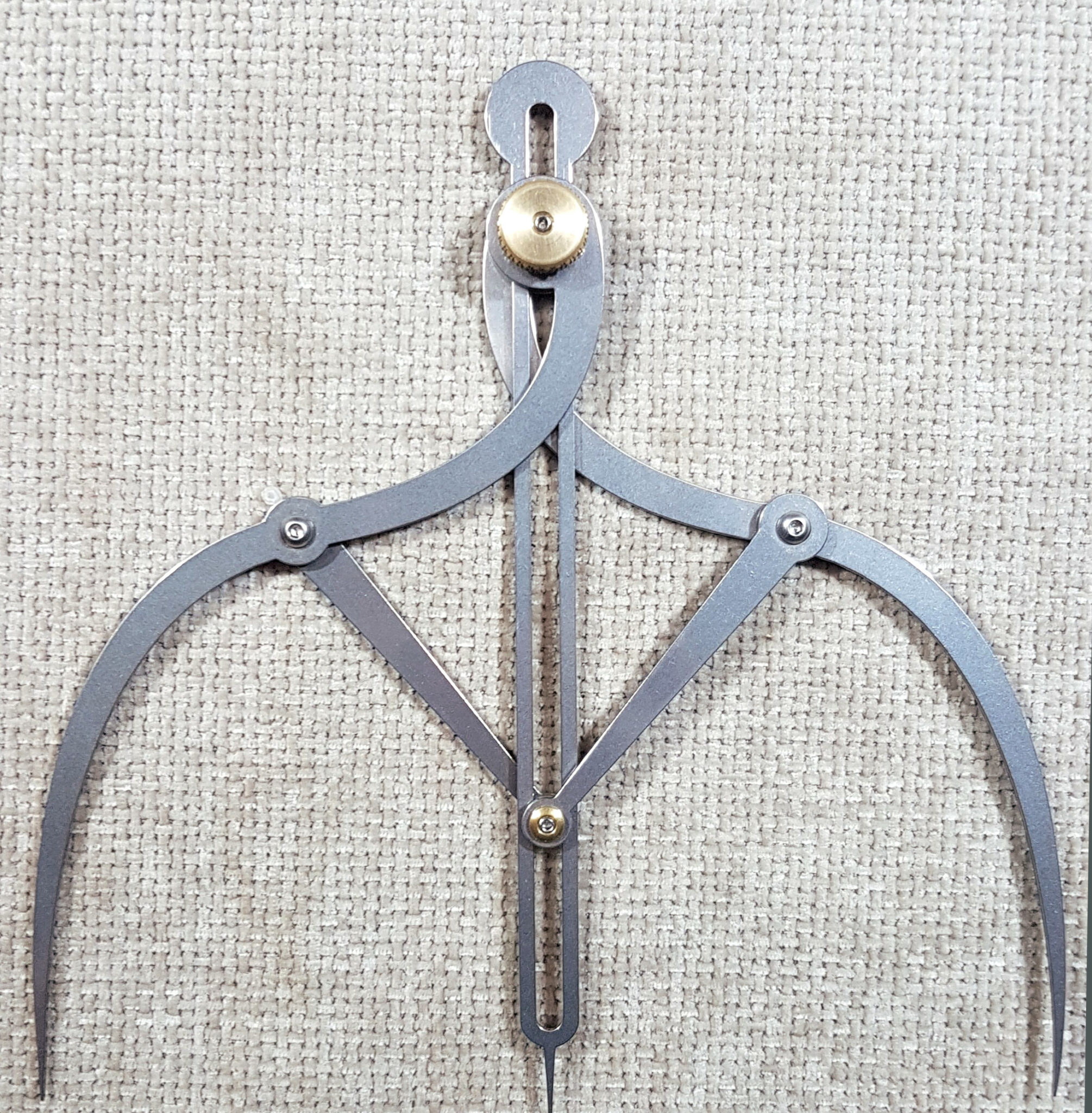 Bisecting Calipers – Golden Mean Calipers